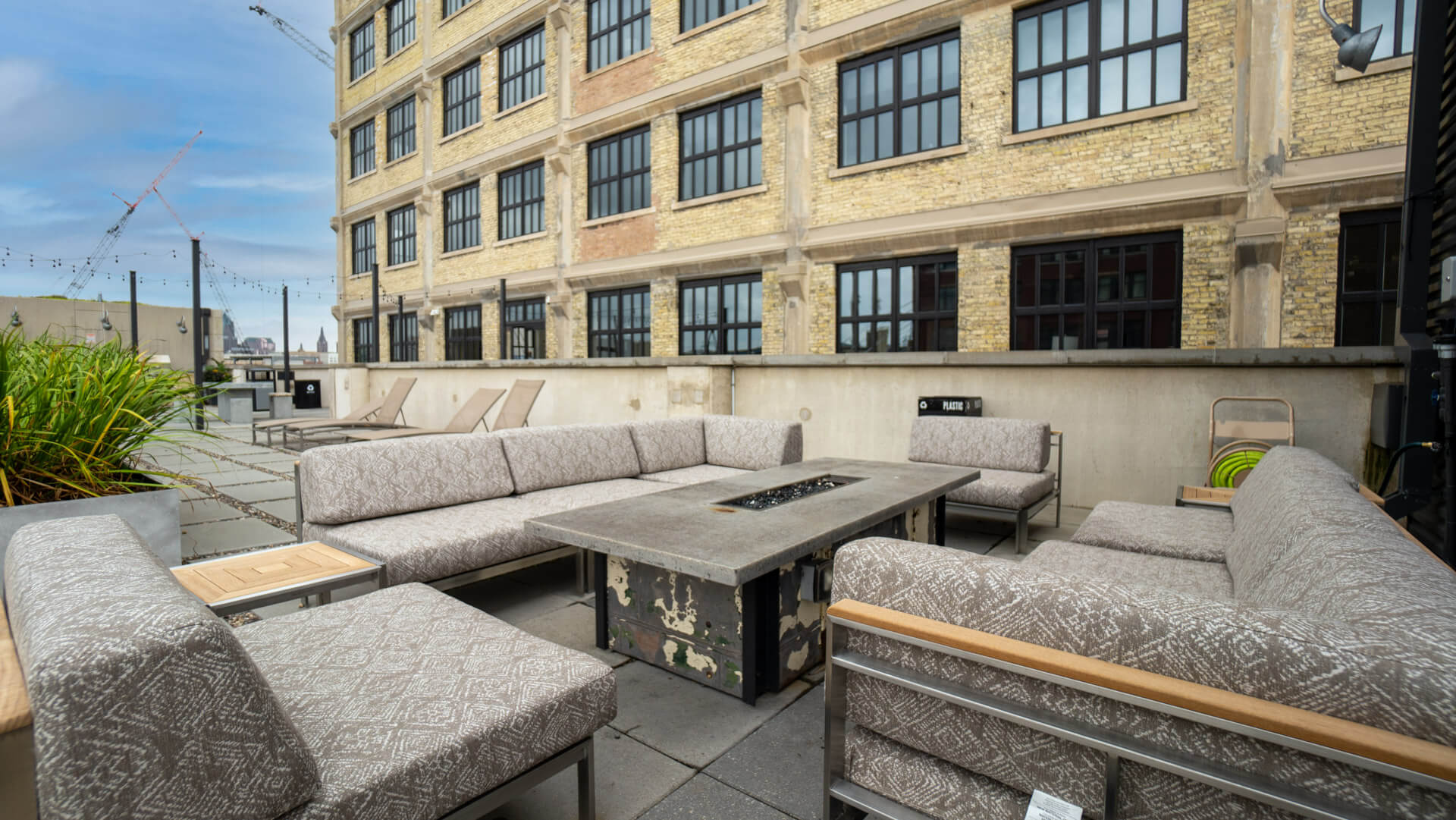 Apartment Amenities - Brix Apartment Lofts